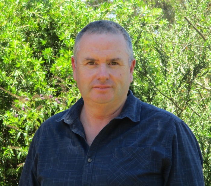 About / Contact – The DEC4 Podcast by George Fairbrother